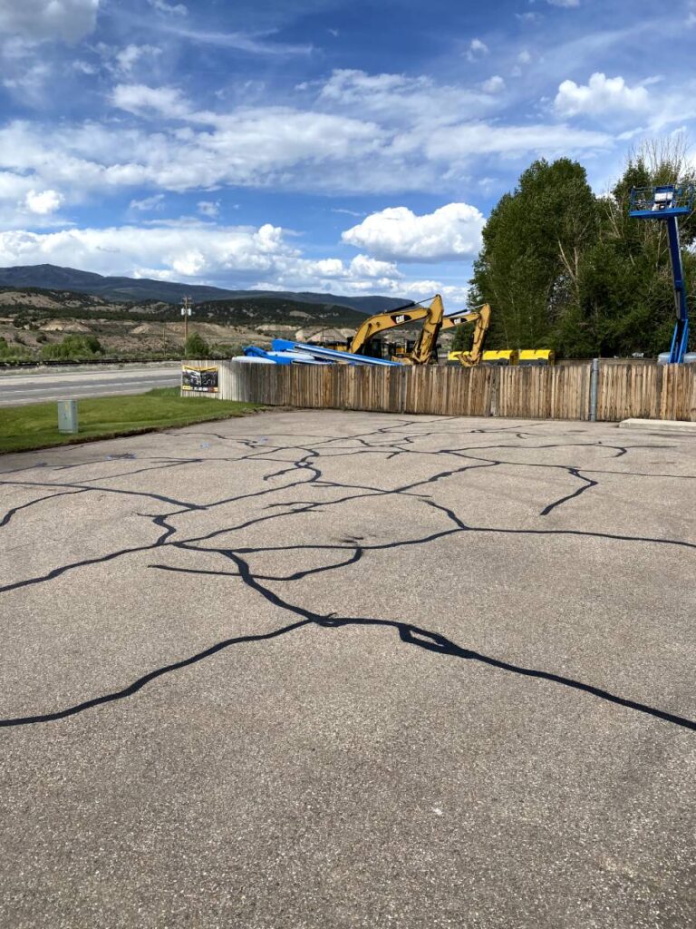 Asphalt Crack Sealing Eagle CO - Asphalt Crack Sealing